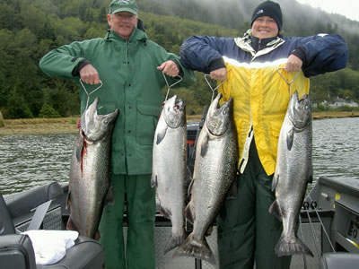 Fins Feathers & Furs Outfitters Oregon Fishing Guides. Salmon Fishing ...